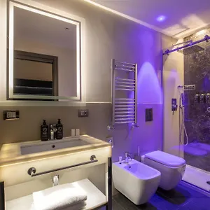 The Glam Hotel Rome Expert Review: What To Expect From Your Stay in 4 ...